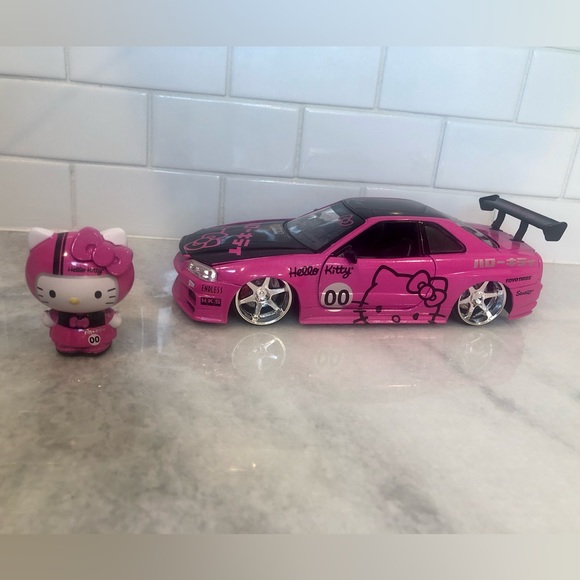 Hello Kitty | Toys | Hello Kitty Figure 202 Nissan Skyline Gtr | Poshmark